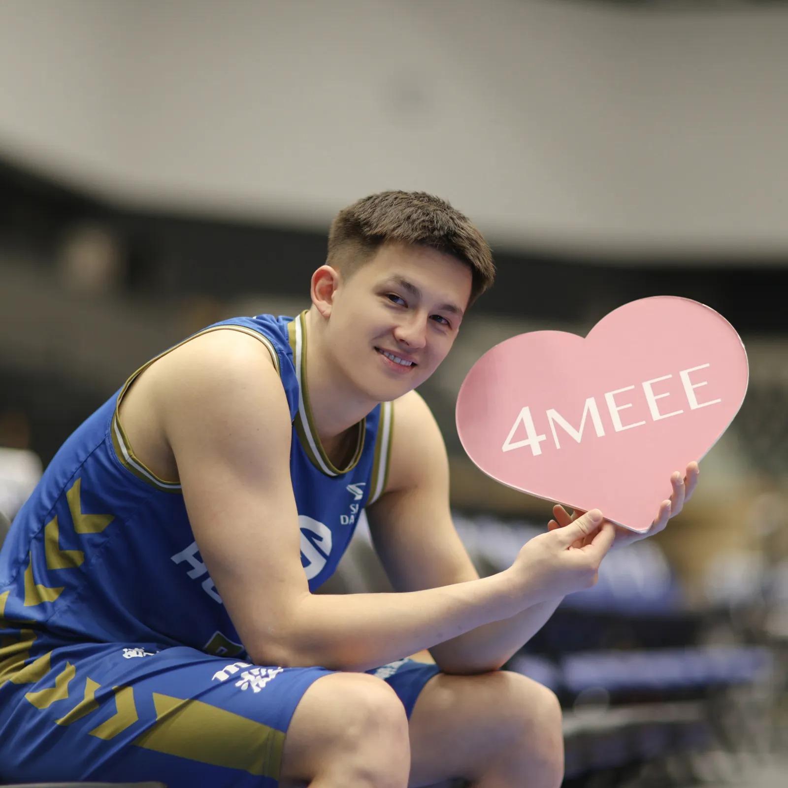 テーブス海選手インタビュー | 4MEEE.INC