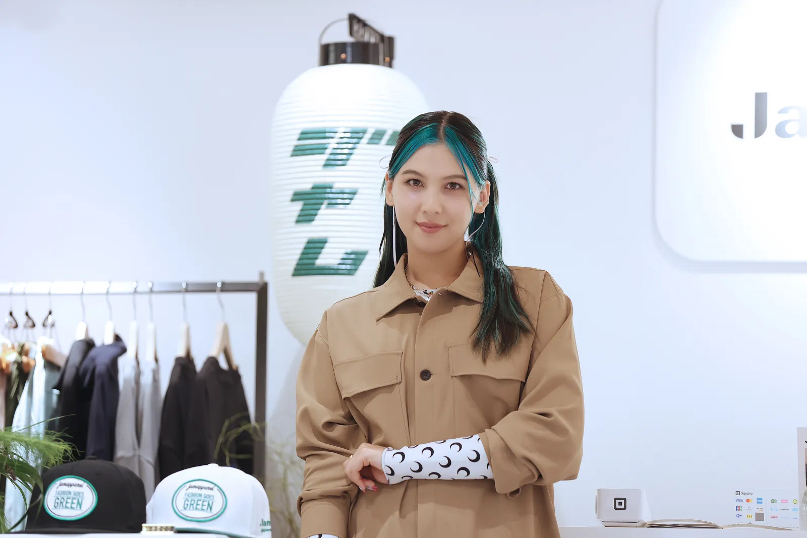 長谷川ミラさん インタビュー | 4MEEE.INC